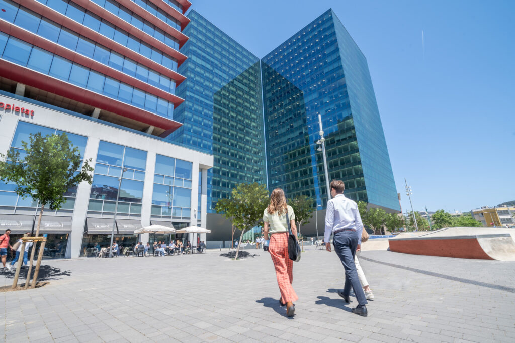 TORRE LLEVANT | BCN Fira District - Garrods Real Estate